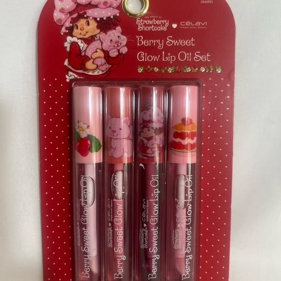 Celavi | Makeup | Strawberry Shortcake Berry Sweet Glow Lip Oil Set By ...